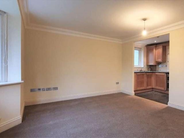 Randalls Road off Randalls Park Drive, Leatherhead, KT22