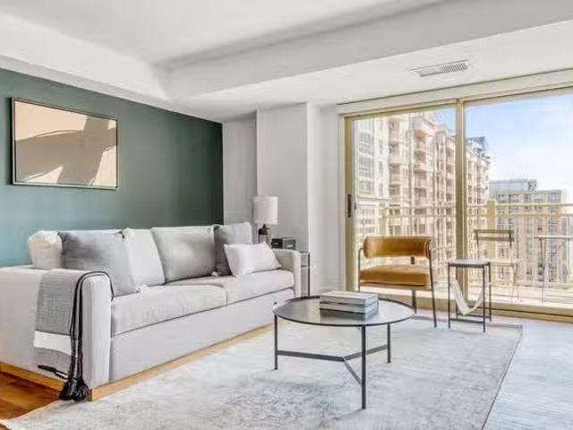 Randolph Towers, 4001 9th St N, Ballston 1 Bedroom 1 Bath
