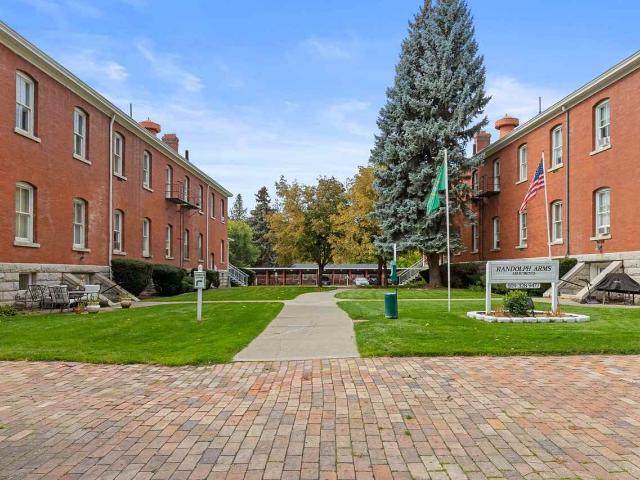 Randolph Arms 1 Bedroom Apartment for Rent at 3915 W Randolph Rd, Spokane, WA 99224 West Spokane