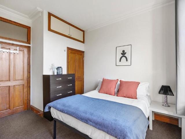Randolph Avenue, London W9, Room to rent, £1,800 pcm | PrimeLocation