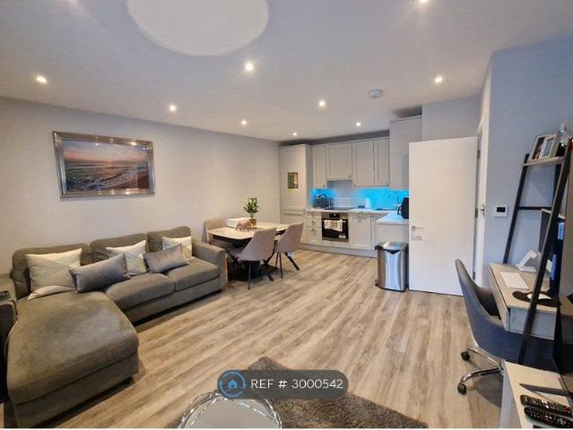 Randolph Avenue, London W9, 1 bed flat to rent, £2,500 pcm | PrimeLocation