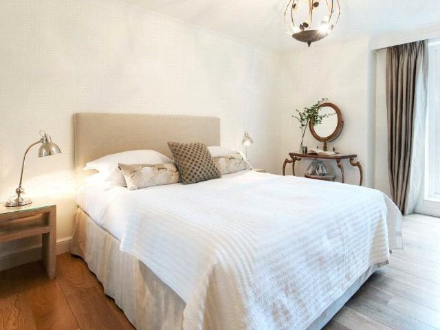 Randolph Avenue, Maida Vale W9, 1 bed flat to rent, £11,830 pcm | PrimeLocation