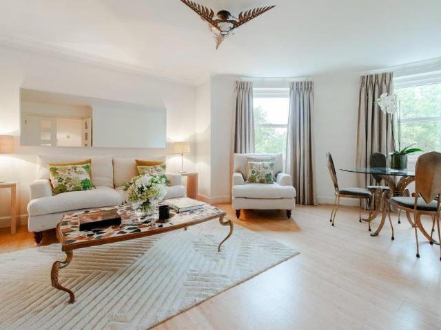 Randolph Avenue, Maida Vale W9 2 bed apartment to rent £10,695 pcm £2,468 pw