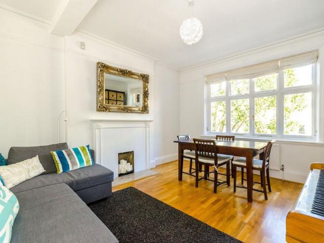 Randolph Avenue, Maida Vale, London, W9 2 bed flat to rent £3,500 pcm £808 pw