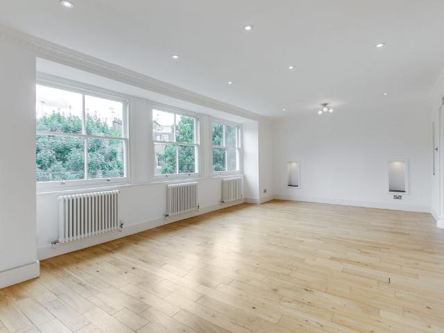 Randolph Crescent, Maida Vale, London W9, 2 bed flat to rent, £3,683 pcm | PrimeLocation