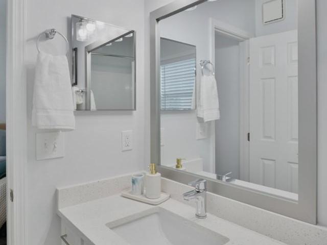 Randolph Perimeter 1 Bedroom Apartment for Rent at 7150 W Peachtree Dunwoody Rd, Sandy Springs, GA 30328