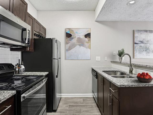 Randolph Perimeter 1 Bedroom Apartment for Rent at 7150 W Peachtree Dunwoody Rd, Sandy Springs, GA 30328