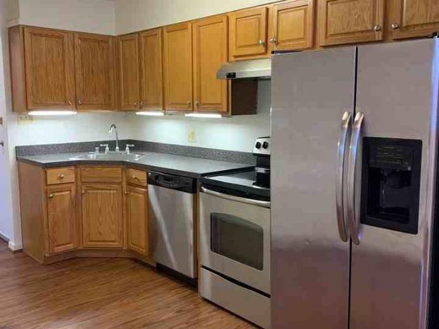 Randolph Square Apartments 2 Bedroom Apartment for Rent at 5301 Randolph Rd, North Bethesda, MD 20852 North Bethesda