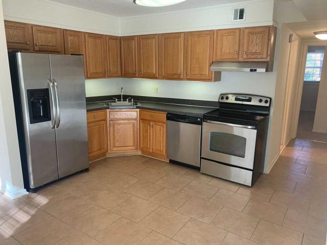 Randolph Square Apartments 2 Bedroom Apartment for Rent at 5301 Randolph Rd, North Bethesda, MD 20852 North Bethesda
