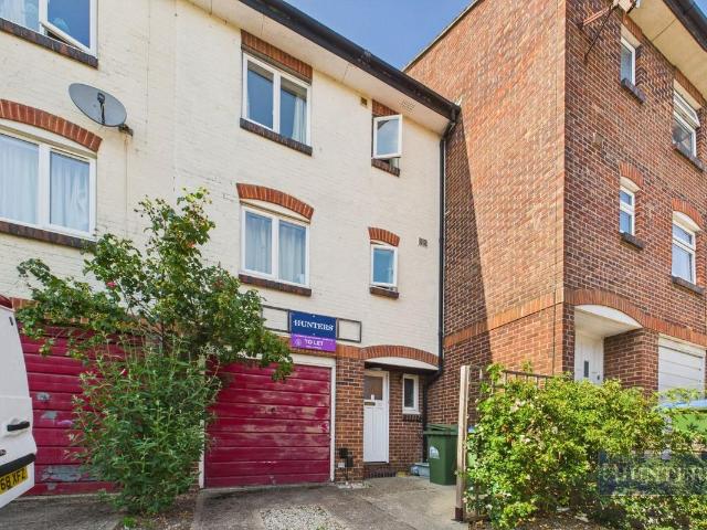 Ranelagh Gardens, Southampton, Hampshire SO15, Room to rent, £625 pcm | PrimeLocation