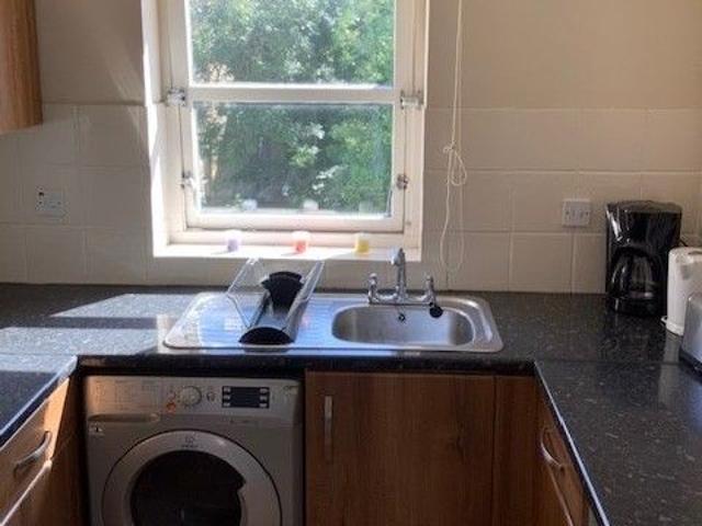 Rankeillor Street, Edinburgh EH8, 2 bed flat to rent, £1,500 pcm | PrimeLocation