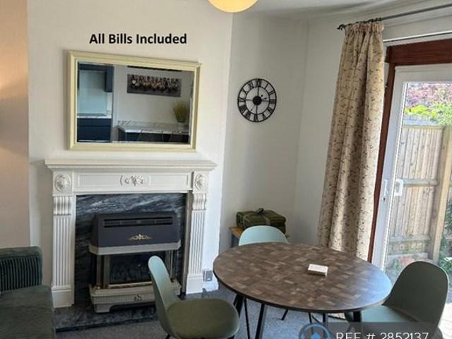 Rannoch Road, Bristol, BS7 4 bed semi detached house to rent £3,100 pcm £715 pw