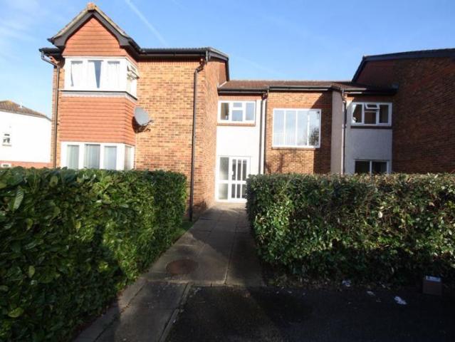 Rabournmead Drive, Northolt UB5, Studio to rent, £1,050 pcm | PrimeLocation
