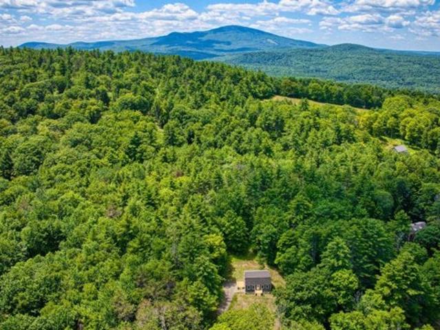 Raccoon Hill Rd, Salisbury, Home For Sale