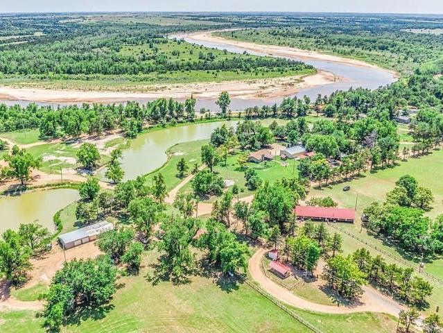 Raccoon Road, Crescent, OK 73028