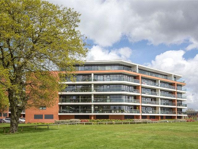Racecourse Road, Newbury, Berkshire RG14, 2 bed flat to rent, £1,700 pcm | PrimeLocation