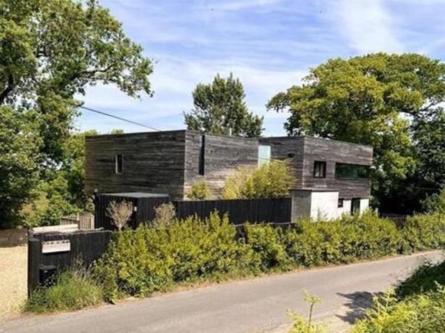 Rackham Road, Amberley, 5 Bedroom Detached