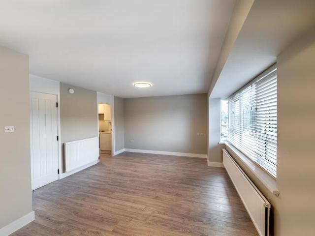 Racks Court, Guildford, GU1