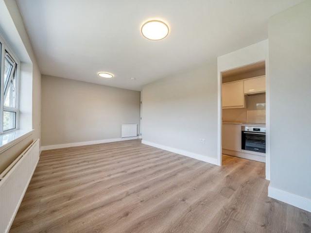 Racks Court, Guildford, Surrey, GU1