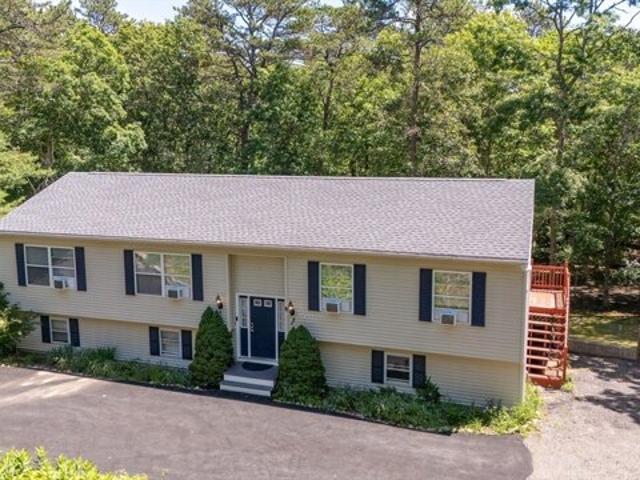 Racoon Ln, Sandwich, Home For Sale