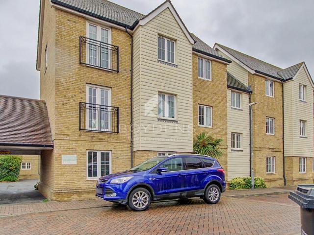 Radvald Chase, Colchester