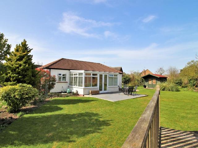 Radcliffe On Trent, Nottingham NG12, 2 bed detached house to rent, £1,199 pcm | PrimeLocation