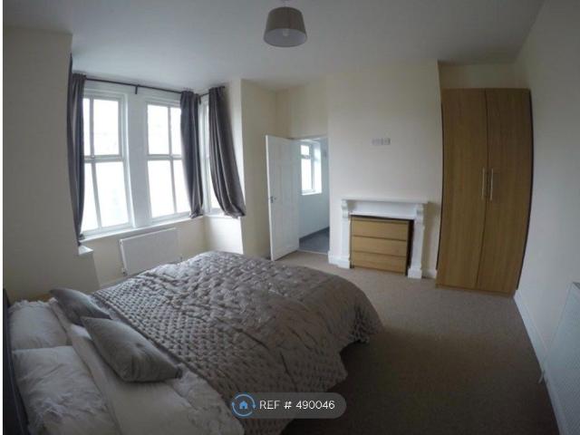 Radcliffe Road, Nottingham NG2, Room to rent, £595 pcm | PrimeLocation