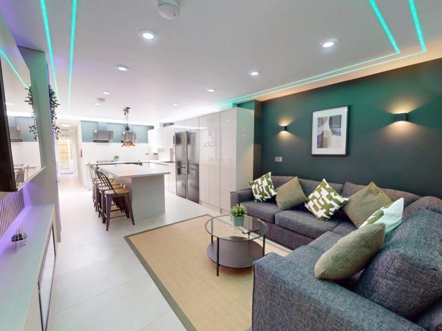 Raddlebarn Road Birmingham Similar Properties