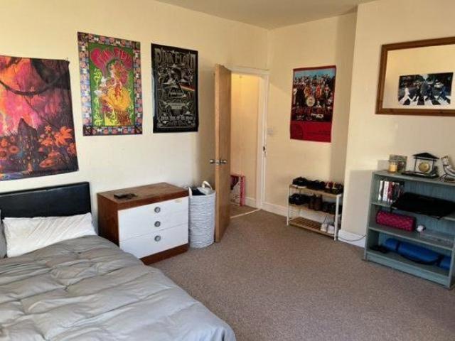 Radford Boulevard, Nottingham NG7, 2 bed flat to rent, £598 pppm | PrimeLocation