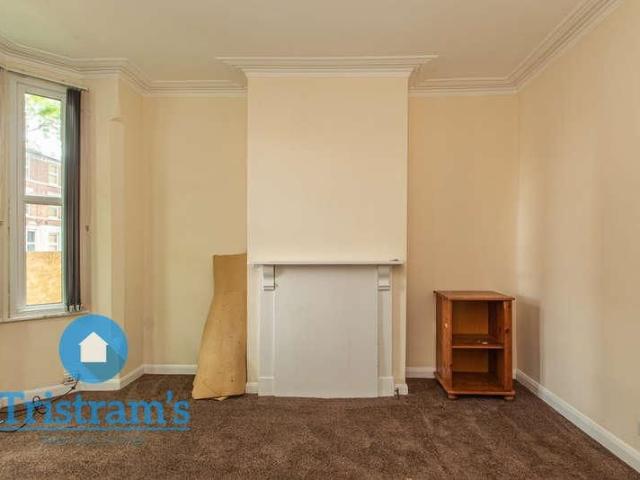 Radford Boulevard, Radford, NG7