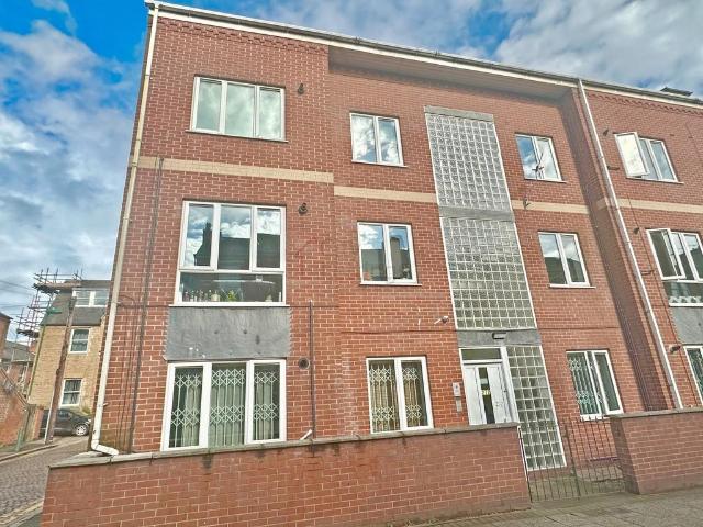 Radford Road, Hyson Green 3 bed apartment to rent £1,000 pcm £231 pw
