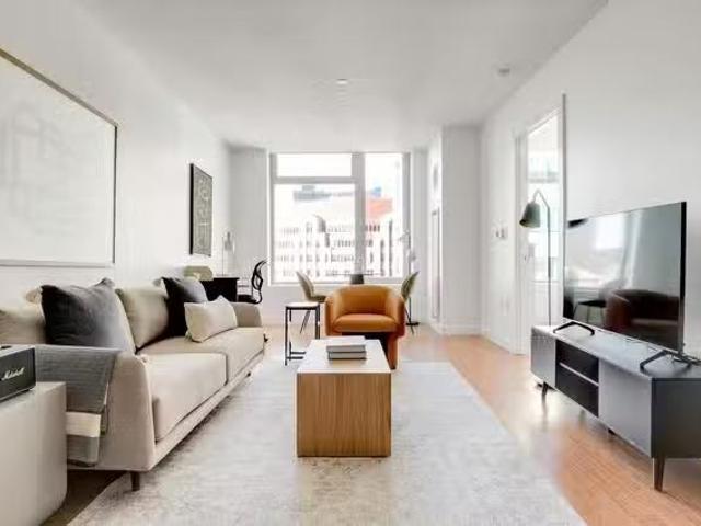 Radian, 120 Kingston St, Chinatown 1 Bedroom 1 Bath