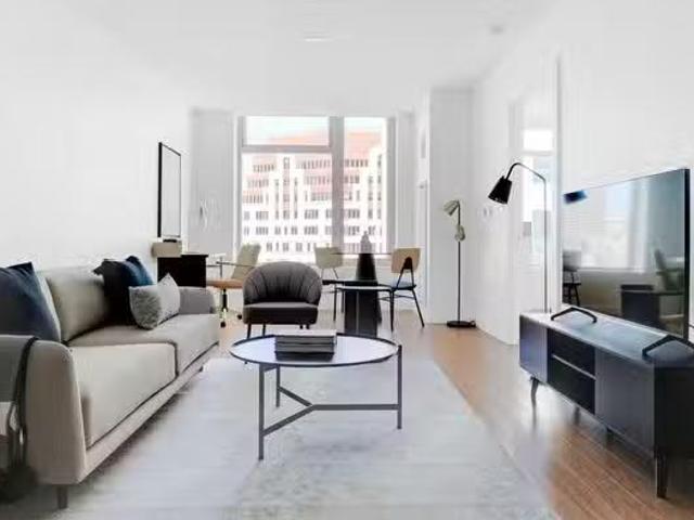 Radian, 120 Kingston St, Chinatown 1 Bedroom 1 Bath