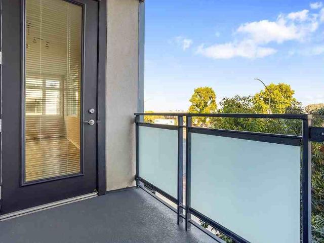 Radius 1 Bedroom Apartment for Rent at 620 Veterans Blvd, Redwood City, CA 94063 Centennial