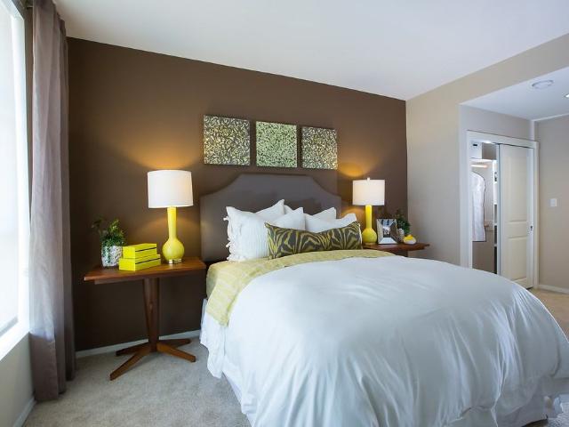 Radius 2 Bedroom Apartment for Rent at 620 Veterans Blvd, Redwood City, CA 94063 Centennial