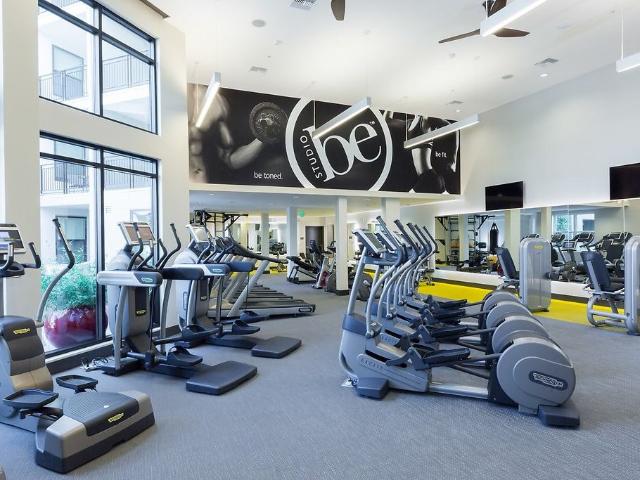 Radius 2 Bedroom Apartment for Rent at 620 Veterans Blvd, Redwood City, CA 94063 Centennial