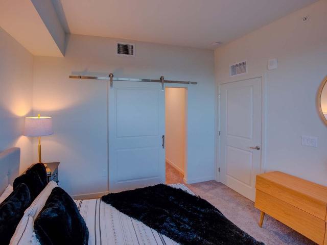 Radius Orlando Apartments Studio Apartment for Rent at 355 N Rosalind Ave, Orlando, FL 32801 Central Business District