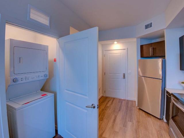Radius Orlando Apartments Studio Apartment for Rent at 355 N Rosalind Ave, Orlando, FL 32801 Central Business District