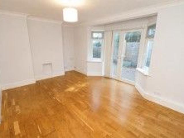 Radlett Road, Park Street, Frogmore