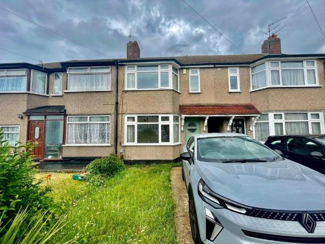 Radnor Avenue, Welling, Kent, DA16 3 bed terraced house to rent £1,900 pcm £438 pw