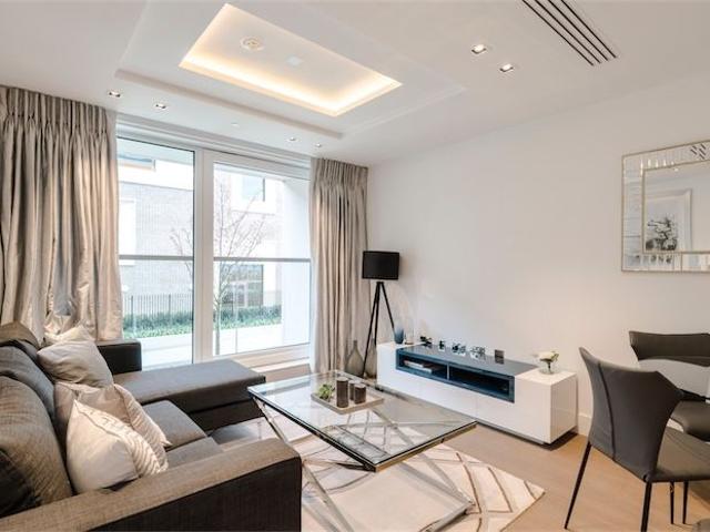 Radnor Terrace, London W14, 1 bed flat to rent, £2,950 pcm | PrimeLocation