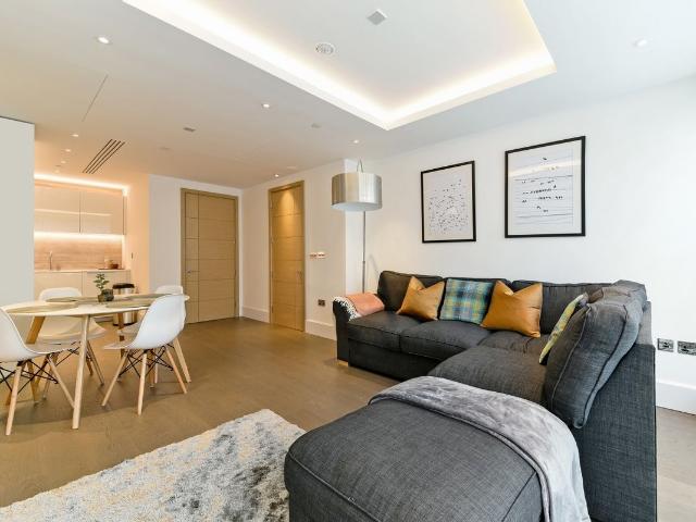 Radnor Terrace, London W14, 1 bed flat to rent, £3,012 pcm | PrimeLocation