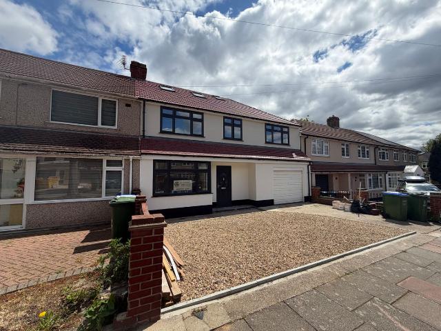 Raeburn Road, Sidcup DA15, 6 bed terraced house to rent, £3,250 pcm | PrimeLocation