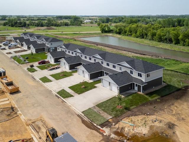 Raegan Estates: New Townhomes in Kasson, MN 2 Bedroom Apartment for Rent at 513 15th Ave Nw, Kasson, MN 55944