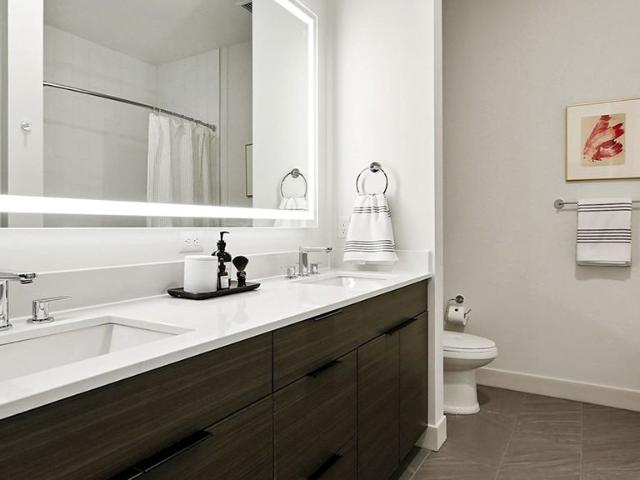 Rafter 1 Bedroom Apartment for Rent at 333 E Hennepin Ave, Minneapolis, MN 55414 Nicollet Island