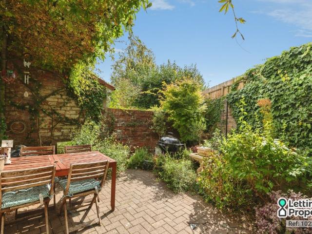 Raglan Road, Bristol, City Of Bristol BS7, 3 bed terraced house to rent, £1,950 pcm | PrimeLocation