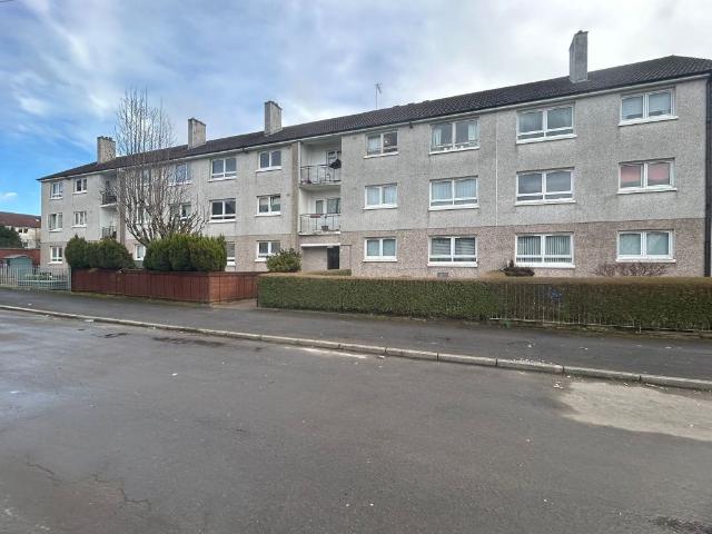 Raithburn Road, Castlemilk, Glasgow G45, 2 bed flat to rent, £925 pcm | PrimeLocation