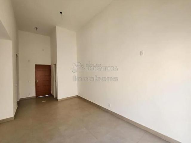 Raízes Imperial Casa com 02 dormitórios, 02 vagas de garagem