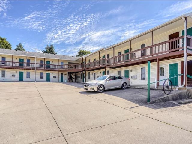 Railhouse Apartments 1 Bedroom Apartment for Rent at 318 S 5th St, Lafayette, IN 47901 Ellsworth Romig