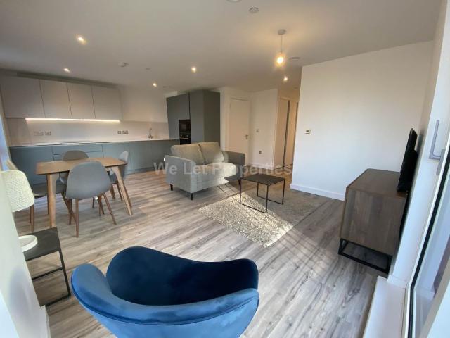Railings, Middlewood Locks M5, 1 bed flat to rent, £1,250 pcm | PrimeLocation